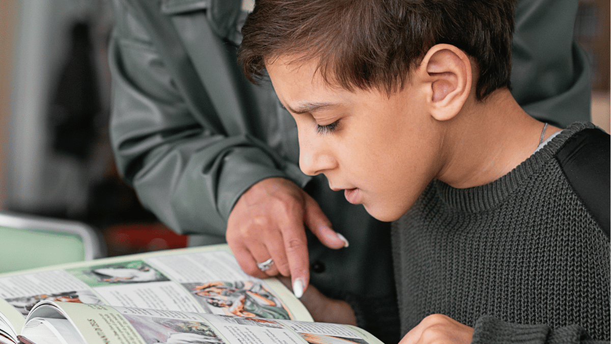 5 Signs Your Child May Need Reading Therapy (And What to Do Next)